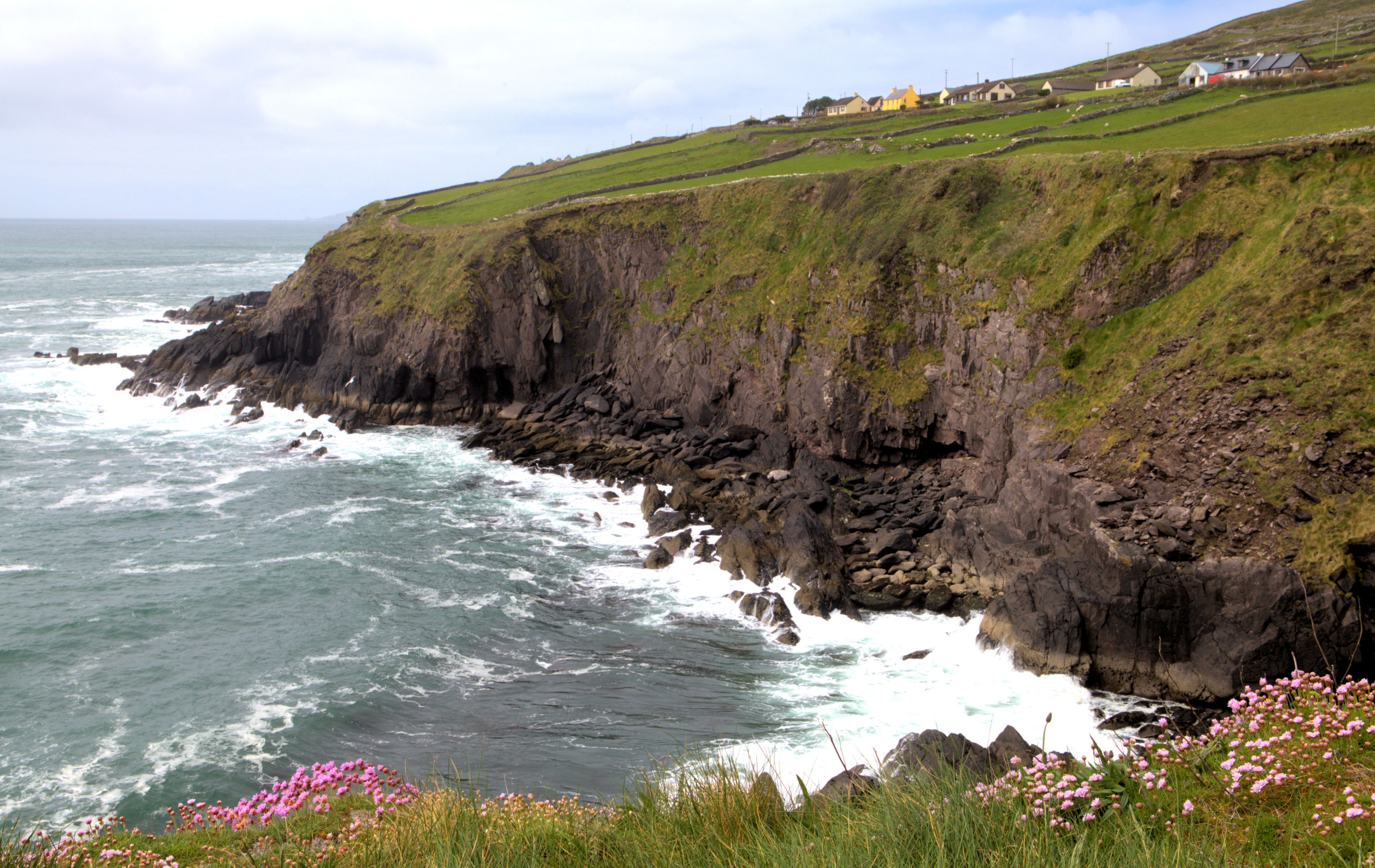The Dingle Peninsula, combining classic craggy Irish coastal scenery ...